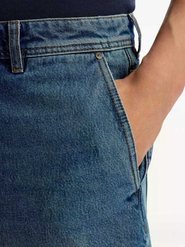 12 STOREEZ Buttoned Denim Shorts