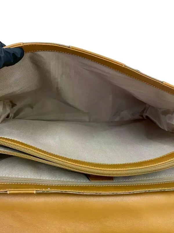 Gucci 20th Century Micro Gg Supreme Horseshoe Shoulder Bag - Brown