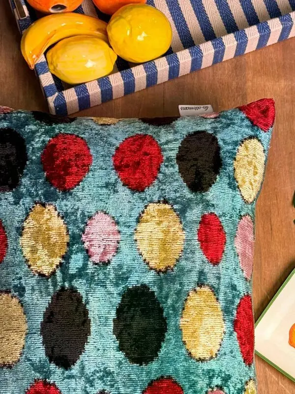 LES-OTTOMANS Oval Motif Velvet Cushion