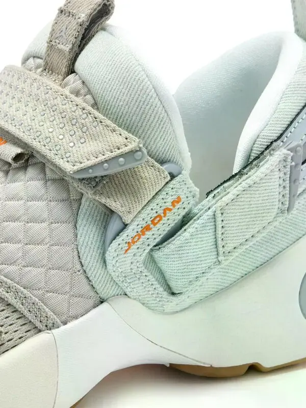 Nike Jordan Trunner Lx Sneakers