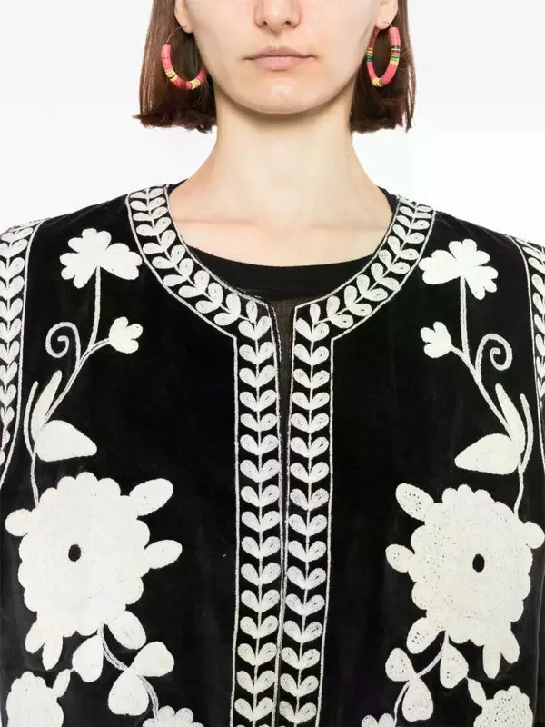 BLAKLACE Floral Embroidered Blouse - Black