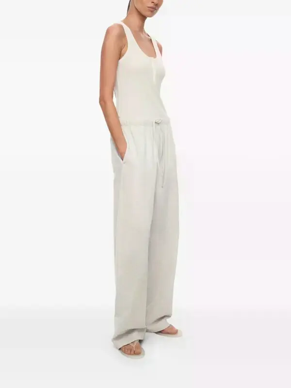 12 STOREEZ Ribbed Tank Top