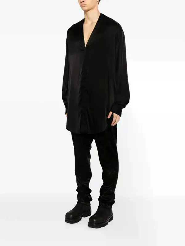 JULIUS V-neck Shirt - Black