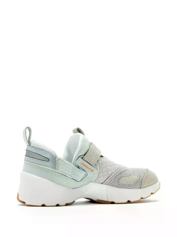 Nike Jordan Trunner Lx Sneakers - Grey