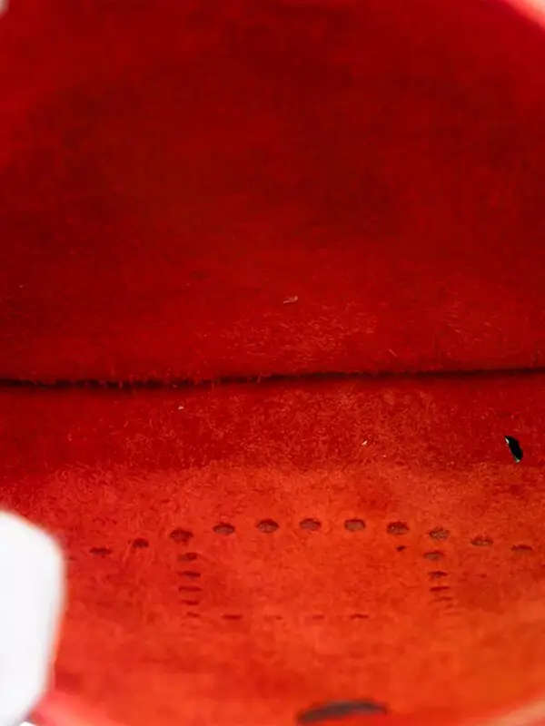 Hermès 2015 Clemence Evelyne I Tpm Crossbody Bag - Red