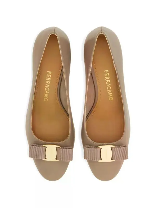 FERRAGAMO Vara Bow Block Heel Pumps