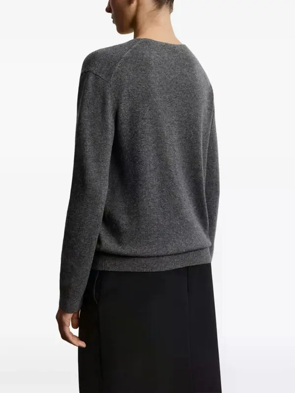 12 STOREEZ U-neck Sweater