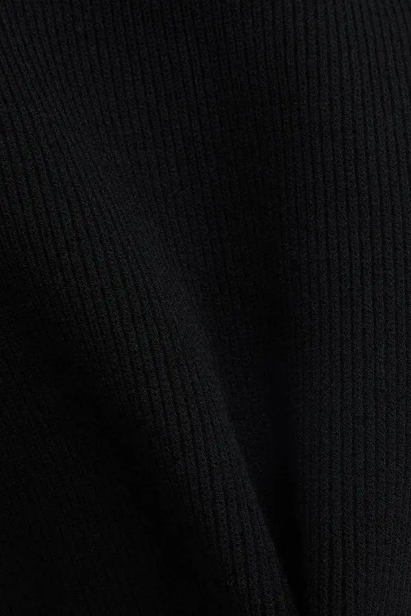 Jacquemus Arancia Ribbed-knit Shorts