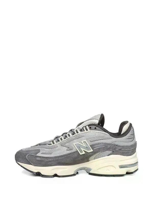 NEW BALANCE 1000 Panelled Sneakers - Grey