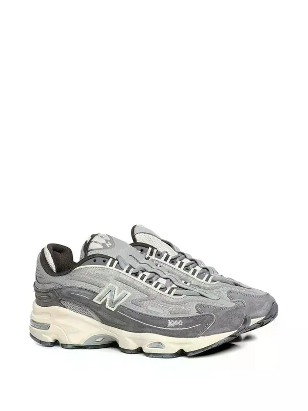 NEW BALANCE 1000 Panelled Sneakers - Grey