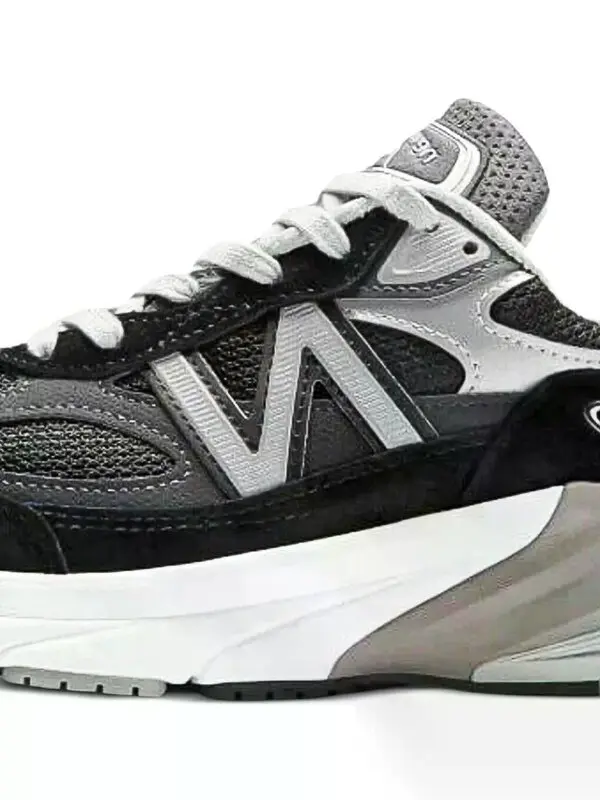 NEW BALANCE 990v6 Panelled Sneakers - Black