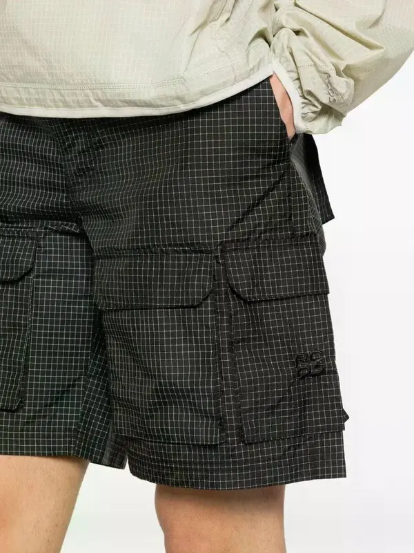 RC OUTDOOR SUPPLY Check-pattern Shorts