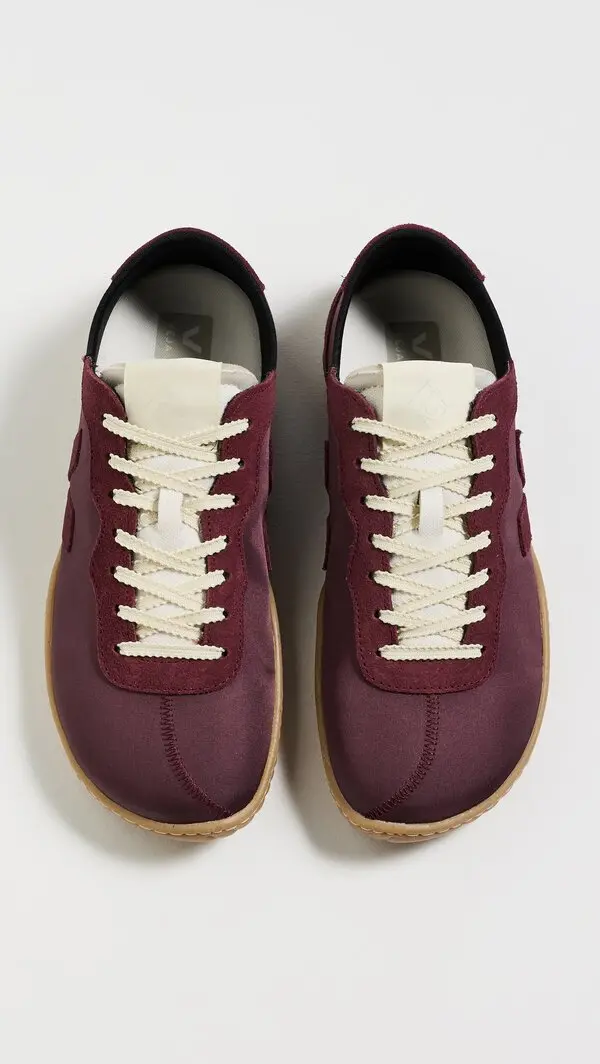 VEJA X Baserange Jitsu Sneakers - Amarante