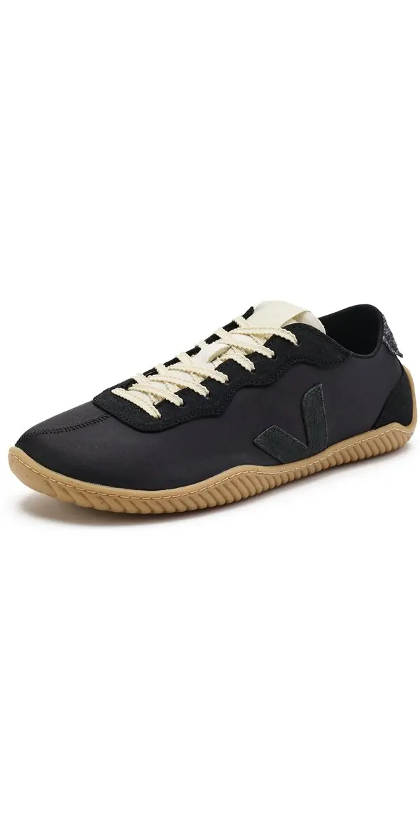 VEJA X Baserange Jitsu Sneakers - Black