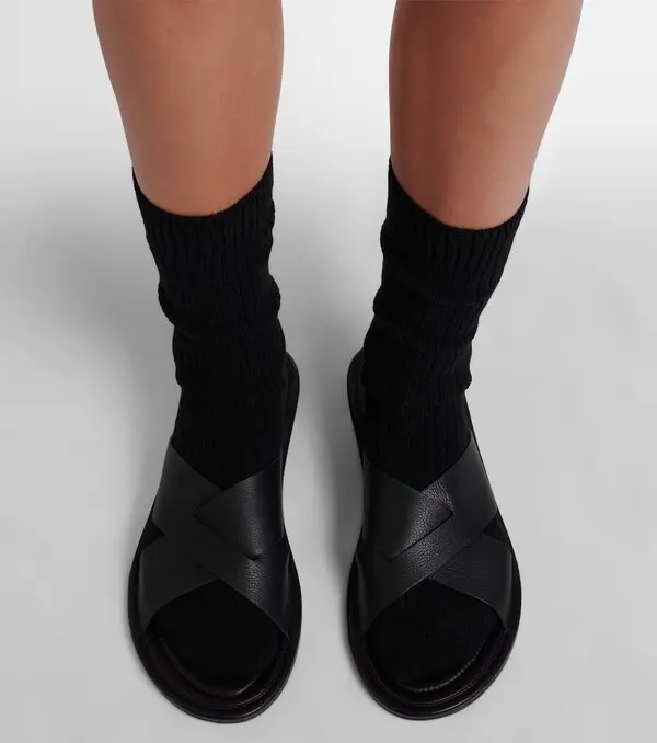 THE ROW Malick Leather Sandals - Black