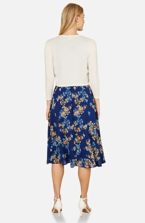 YUMI Diamante Button Cropped Cardigan