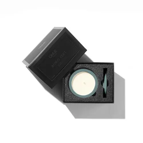 QHUE Intro Vert Candle