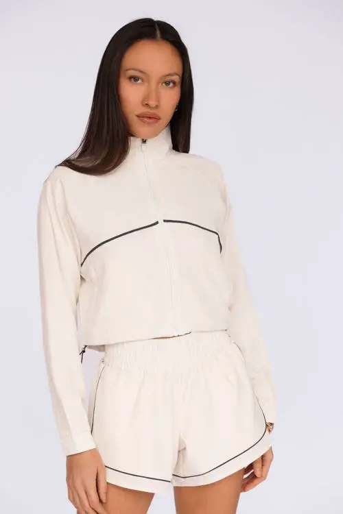 FORE-TÉ CLUB ATTIRE Nicole Cropped Active Jacket - Ecru