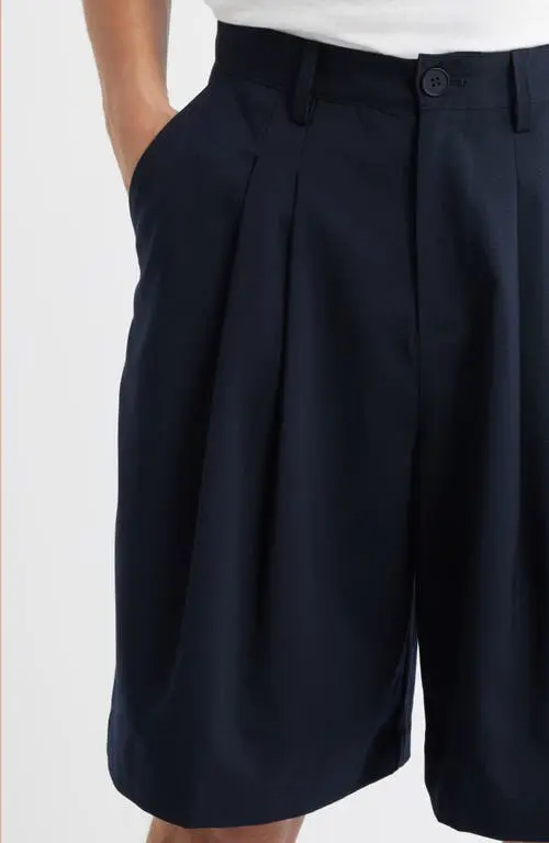 KROST Pleated Shorts