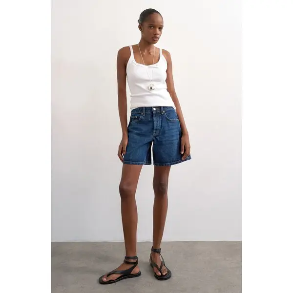 Topshop Editor Mid-rise Denim Shorts - Mblue