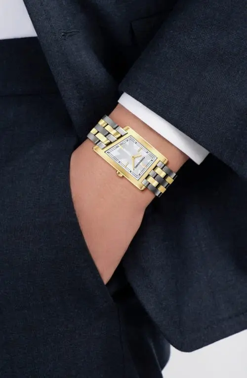FERRAGAMO Asymetrique Bracelet Watch