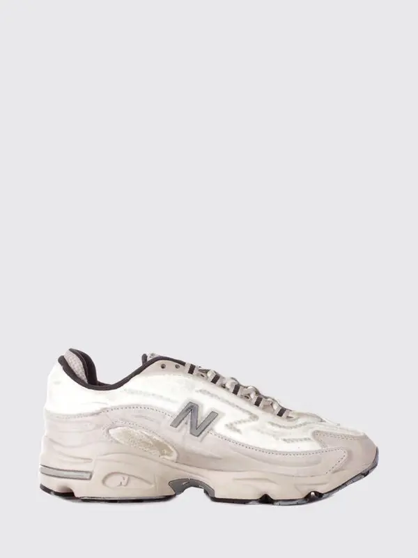 NEW BALANCE Shoes - White
