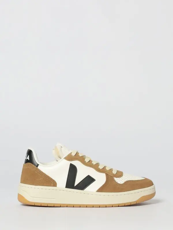 VEJA Low-top Sneakers - Black