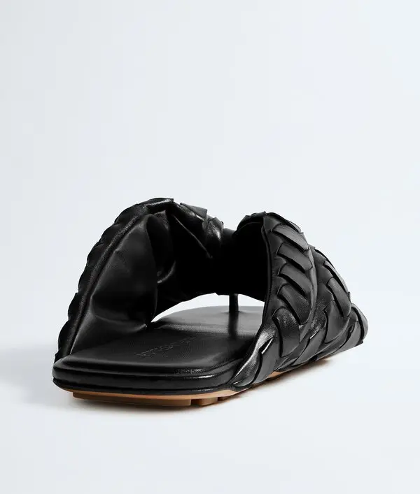 Bottega Veneta Salsa Flat Thong