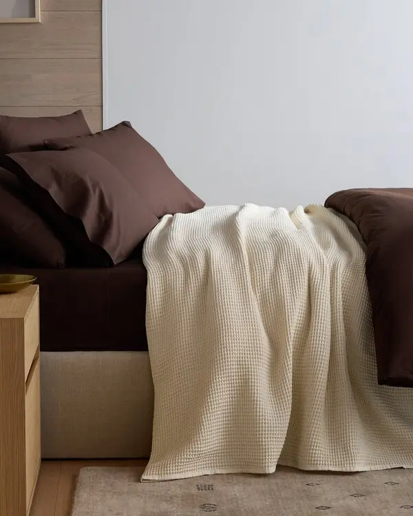 Quince Organic Waffle Bed Blanket - Undyed