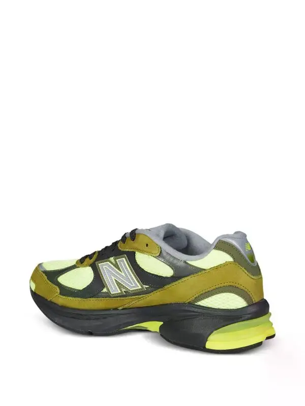 NEW BALANCE 2010 Paneled Sneakers
