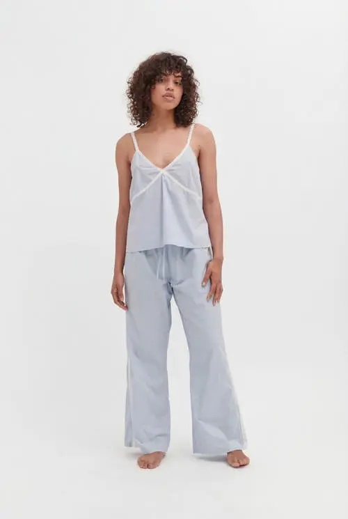 Desmond & Dempsey Cami Top And Lounge Trouser Set - Plain Poplin Blue