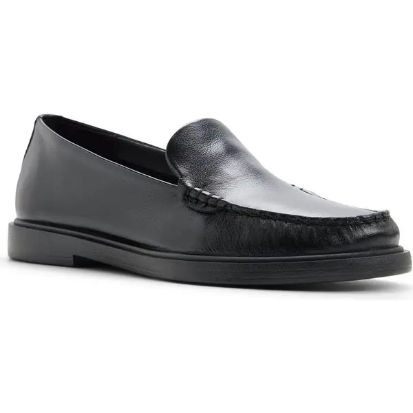 G.H.BASS Sloane Moc Toe Loafer - Black