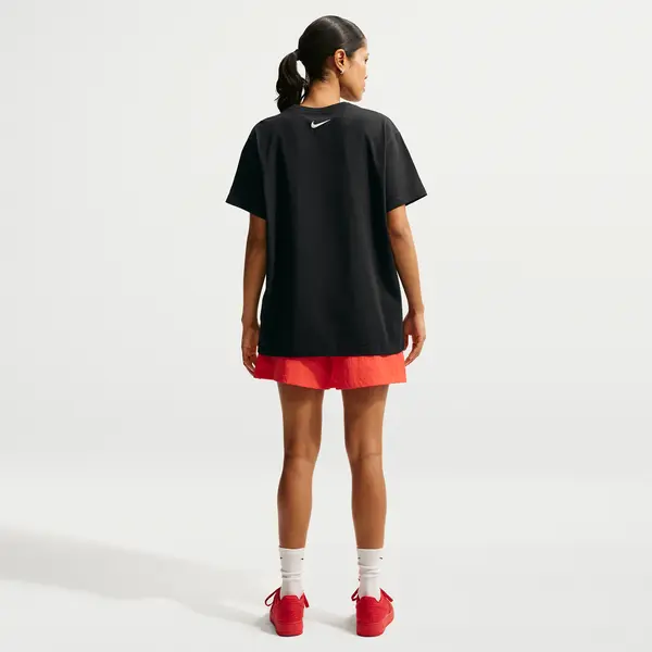 Nike Oversized Graphic T-shirt - Black