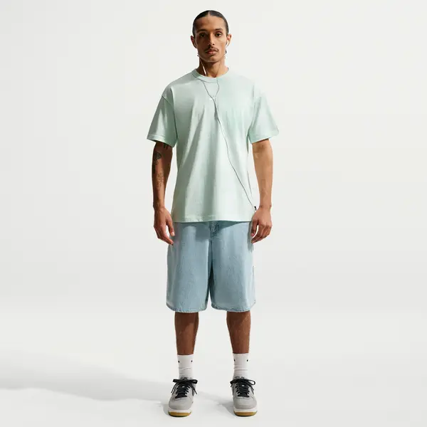 Nike Sportswear Premium Essentials T-shirt - Green