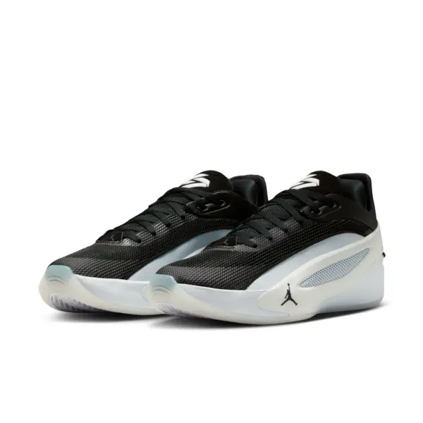 JORDAN Luka Basketball Shoes - Black
