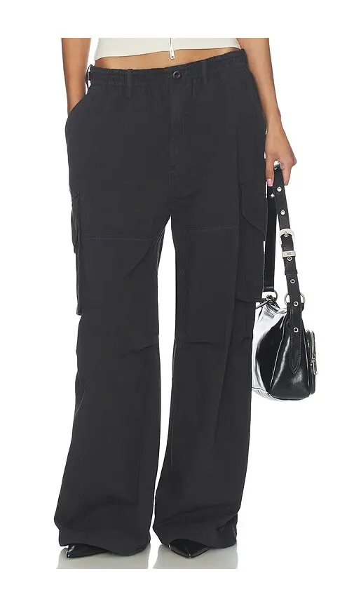 Alexander Wang Mid Rise Cargo Pant With Internal Logo In Black - Jet Black