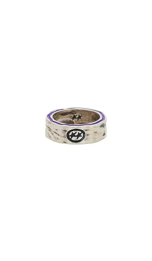 TWO JEYS Core Ring In Metallic - Silver