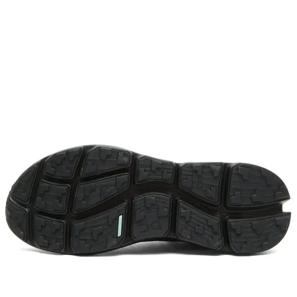 On Cloudsoma Sneaker - Black/black