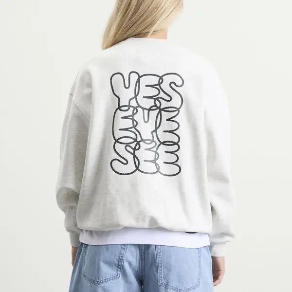 YESEYESEE C-logo Sweatshirt