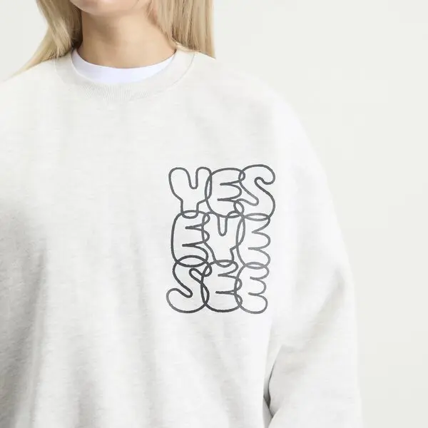 YESEYESEE C-logo Sweatshirt