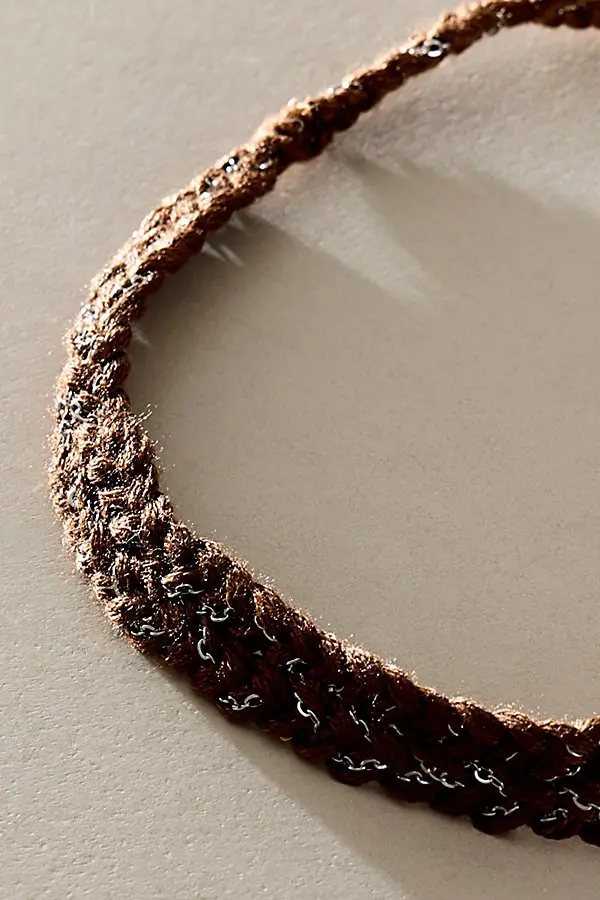 ARIANA OST Joelle Choker - Chocolate