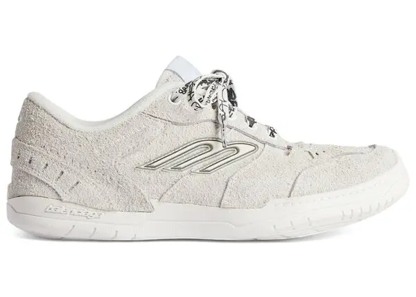 Balenciaga Hamptons Suede Sneakers - Off White/black