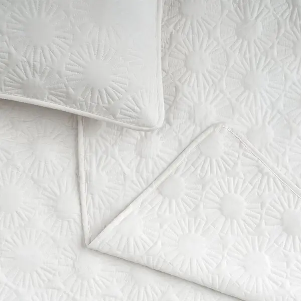 UGG Devon Sun Logo Quilt Set, Full/queen