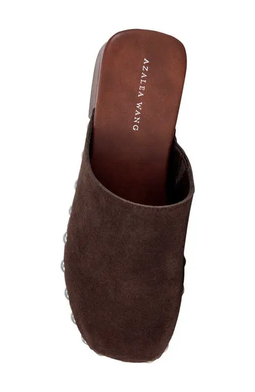 AZALEA WANG Walinda Suede Clogs With Stud Detailing - Chocolate