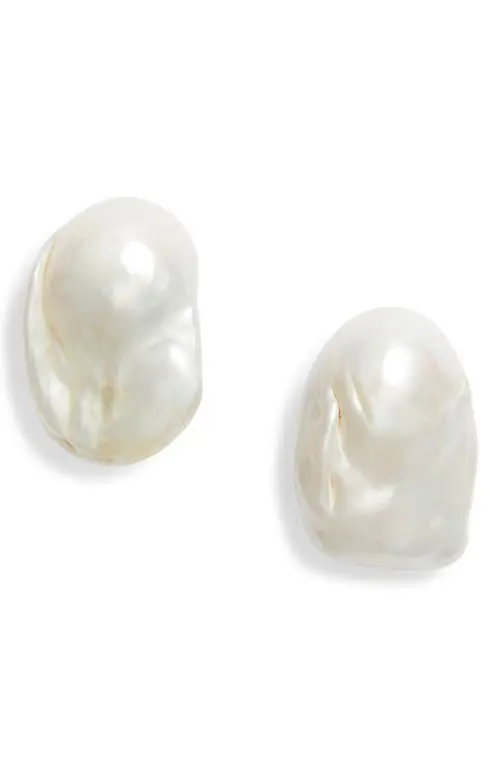 KENNETH JAY LANE Faux Pearl Stud Earrings - Gold