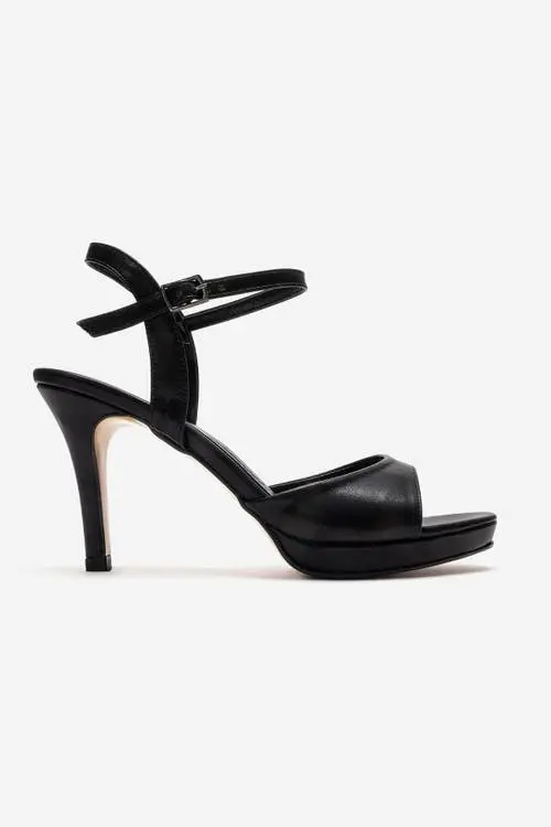 PROLOGUE SHOES Poise Stiletto Sandal - Black
