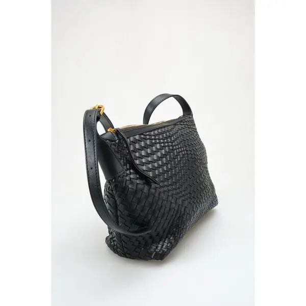 PROLOGUE SHOES Kira Woven Shoulder Bag - Black