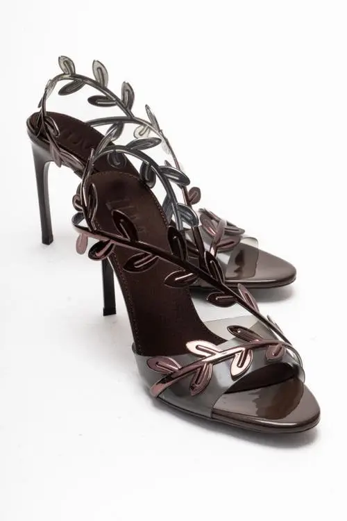 PROLOGUE SHOES Carvelli Stiletto Pump - Brown