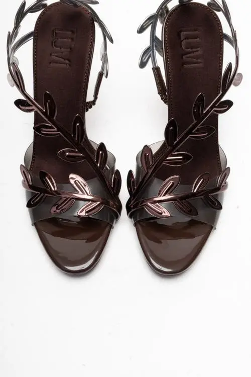 PROLOGUE SHOES Carvelli Stiletto Pump - Brown