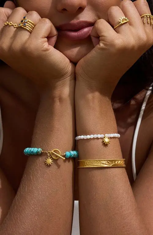 SATYA JEWELRY Howlite Toggle Bracelet